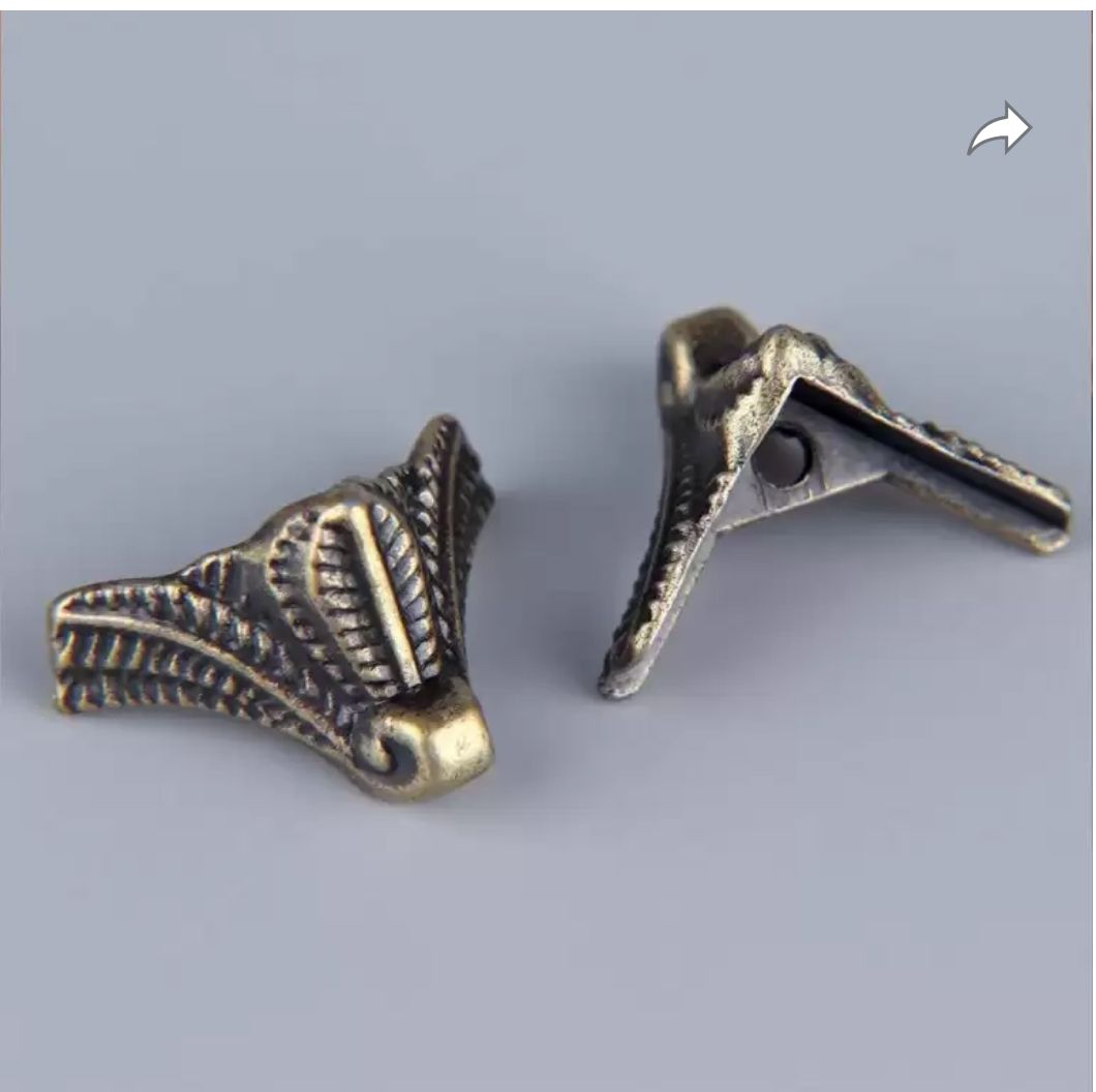Metal Legs for boxes – insane craft supplies